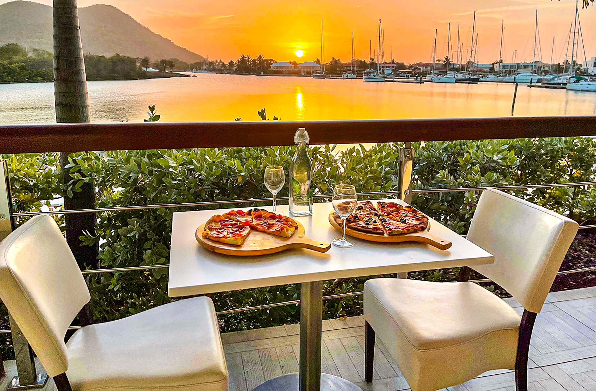 Dockside Pizzeria at The Harbor Club | The Harbor Club